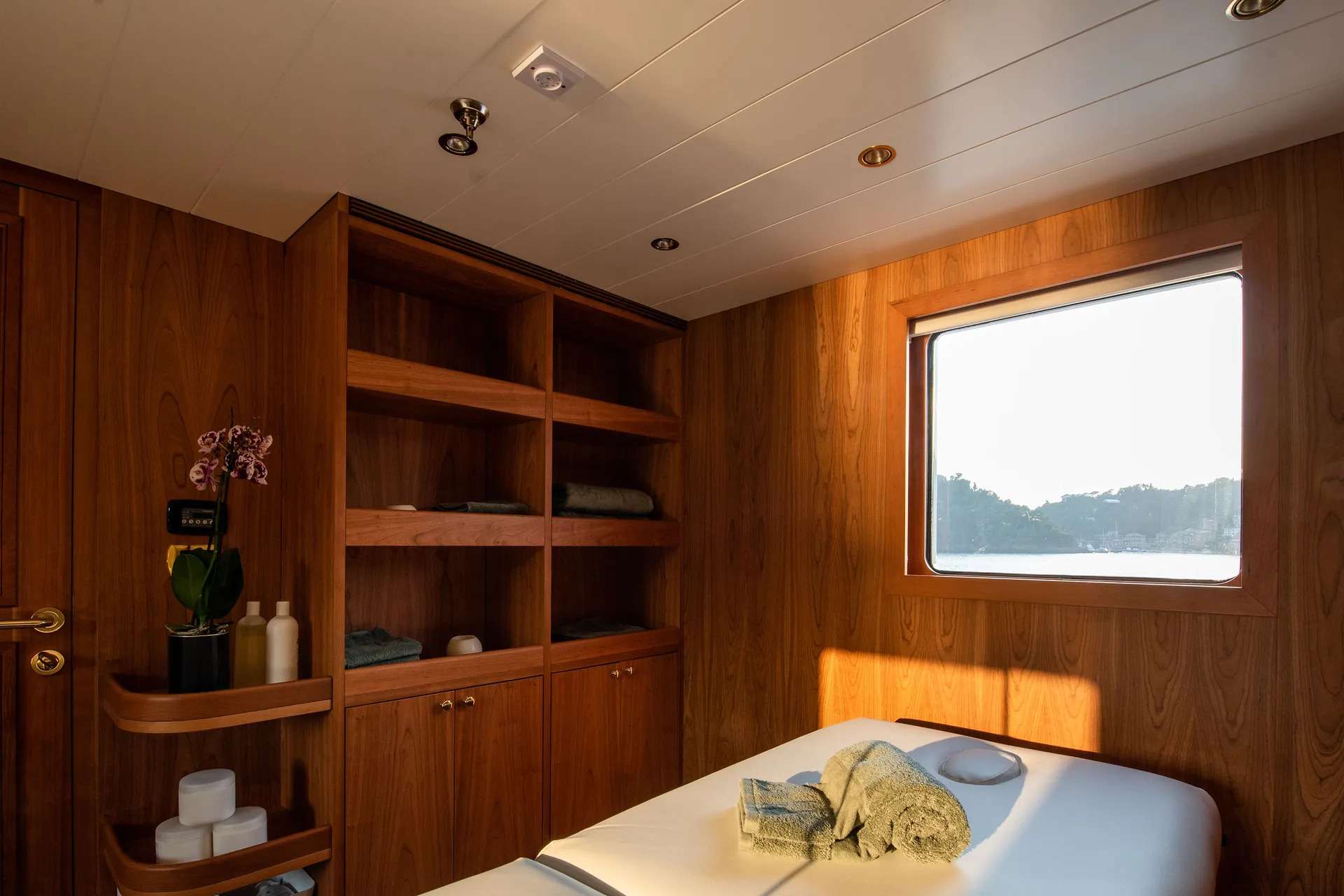 Clelands 237 | Luxury Superyacht For Sale